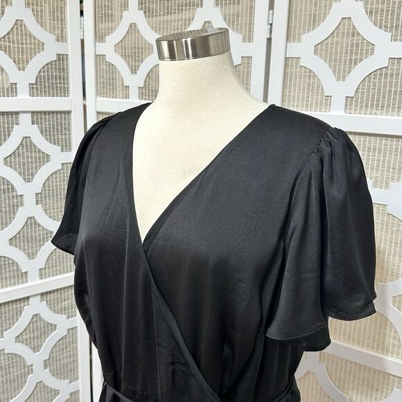 Modcloth | Dresses | Modcloth Satin Wrap Dress Womens X Black Flutter ...